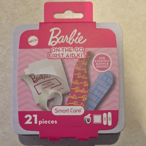 Barbie | Accessories | Barbie On The Go First Aid Kit In Reusable Metal ...